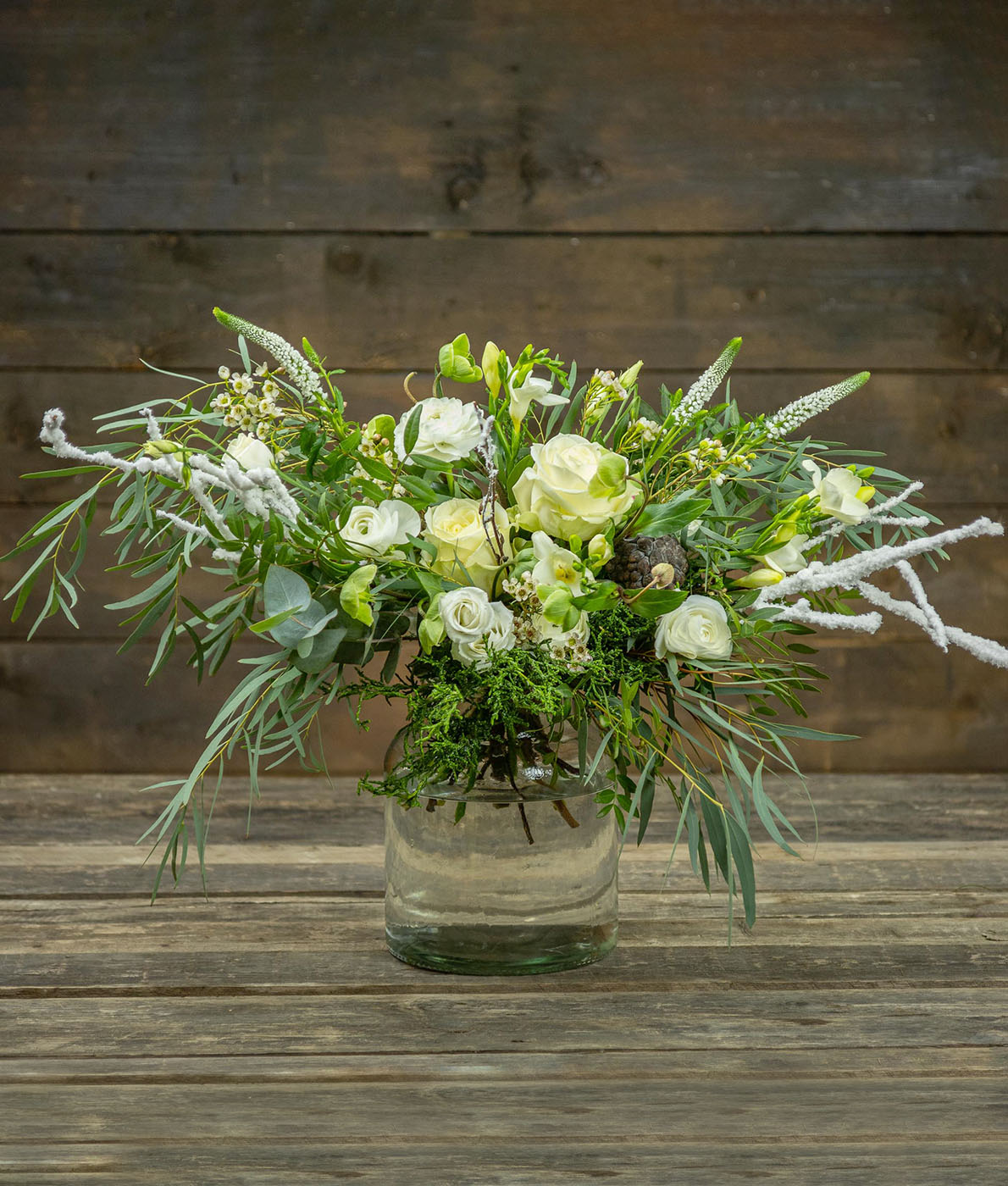 Valkoinen Joulukimppu - Pukinmäen puutarha